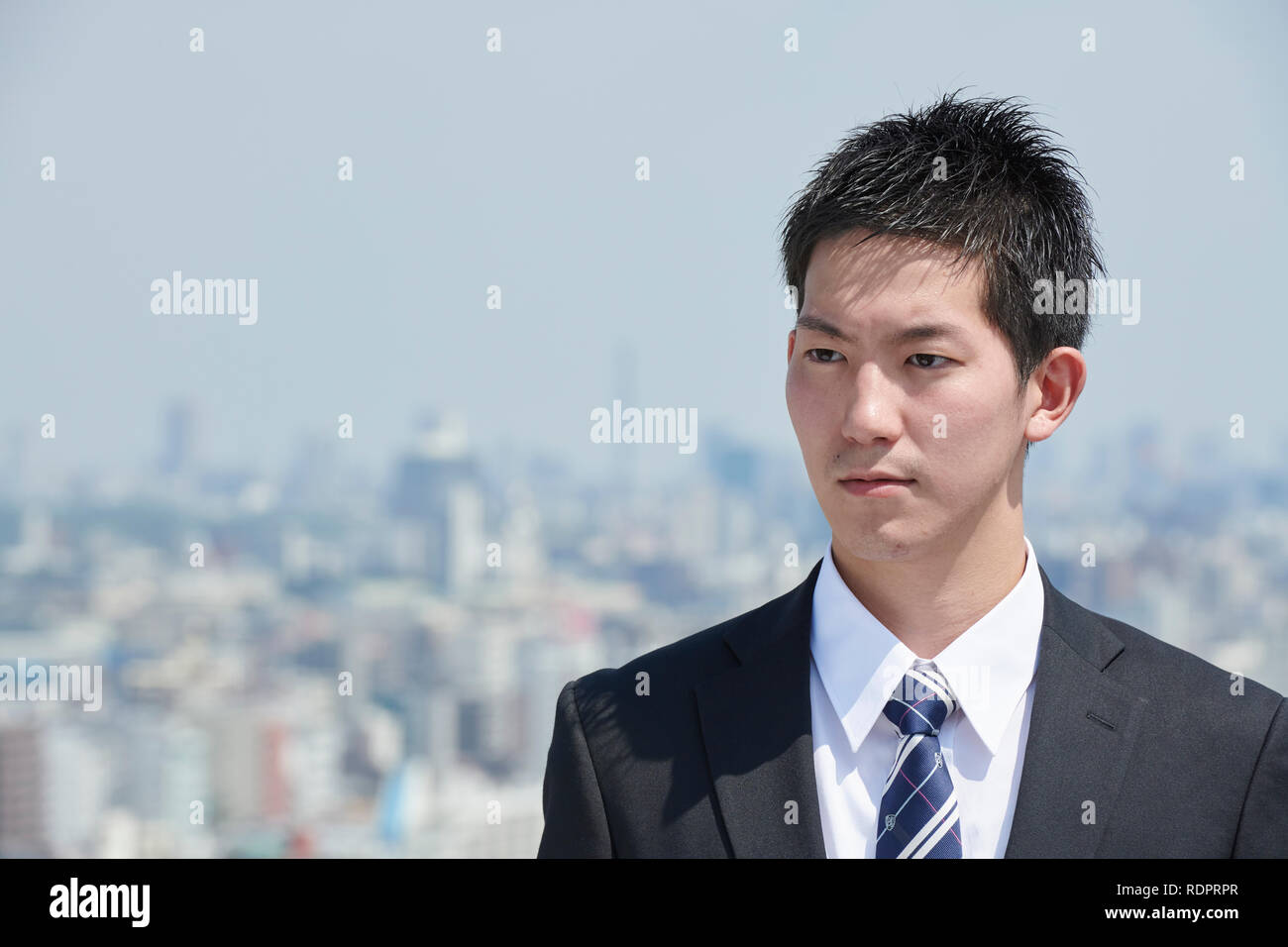 Young Japanese businessman Stock Photo - Alamy