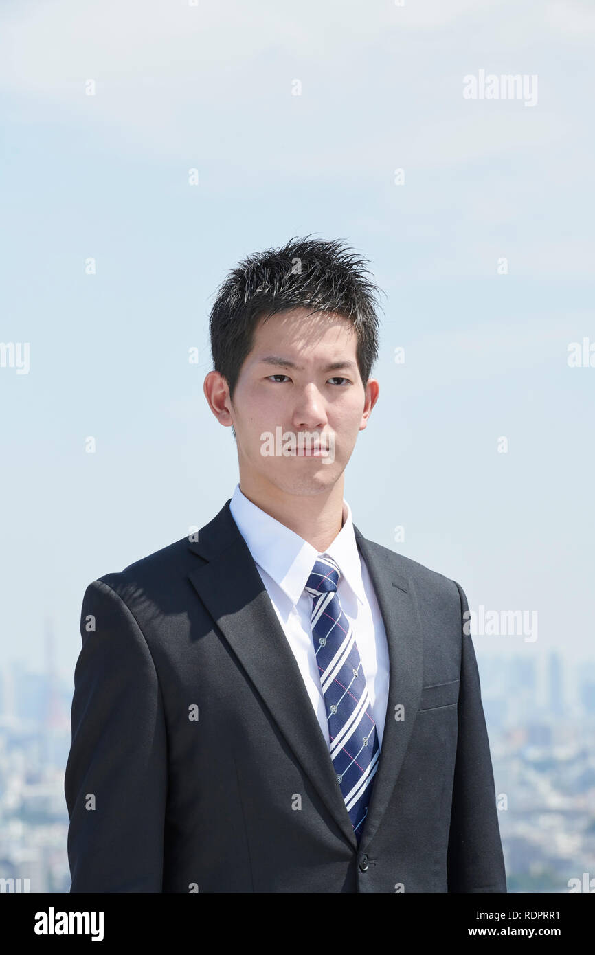 Young Japanese businessman Stock Photo - Alamy