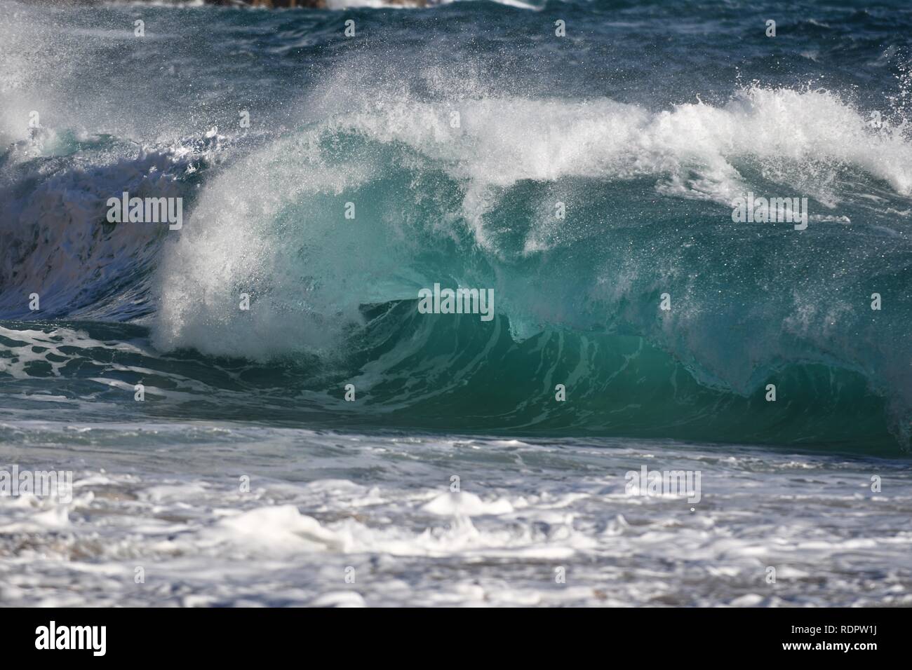 Photography of waves hi-res stock photography and images - Alamy