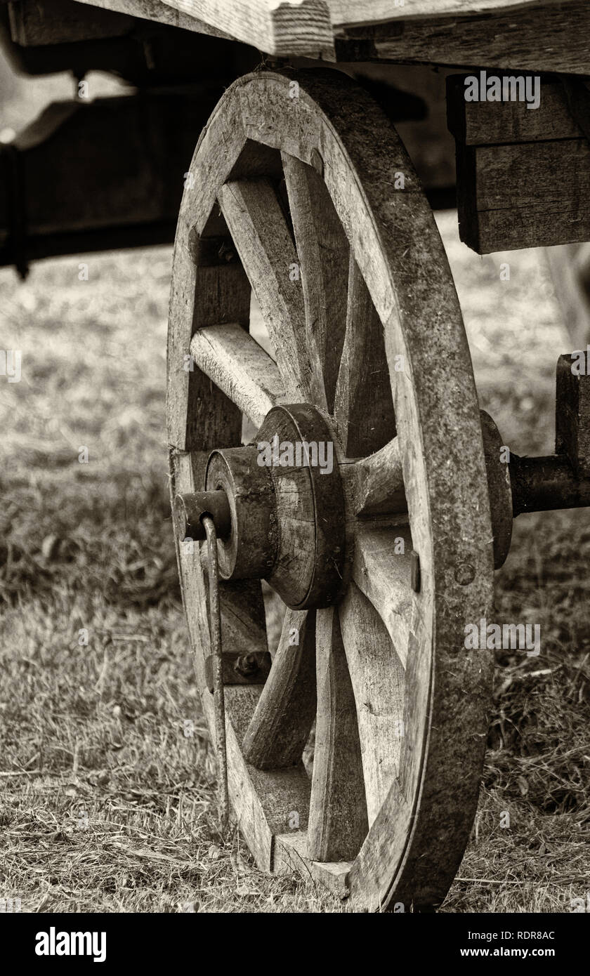 Pictures cart hi-res stock photography and images - Alamy