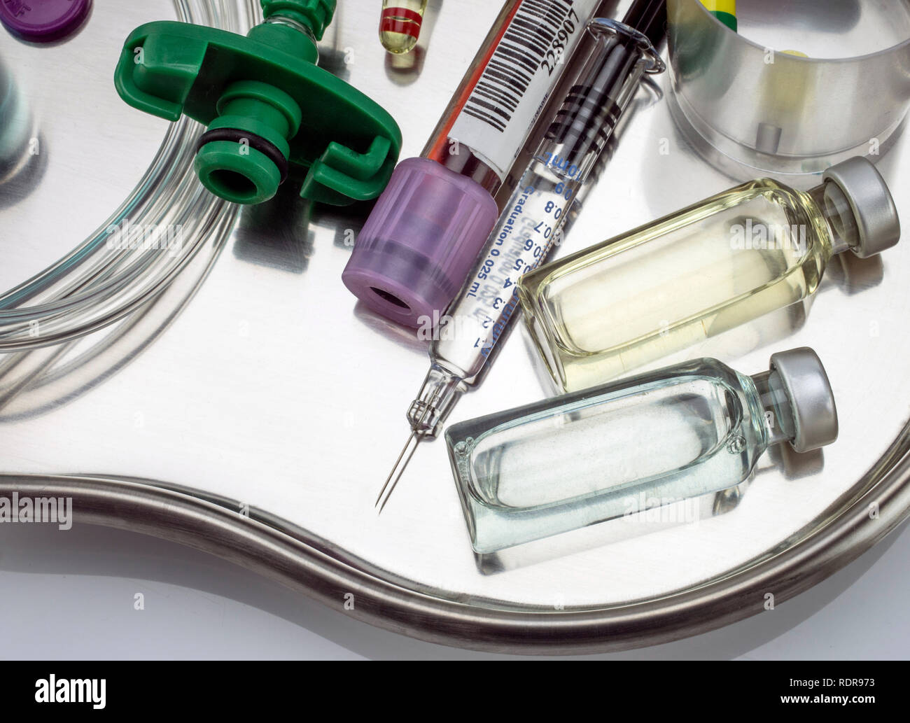 Test tray hi-res stock photography and images - Alamy
