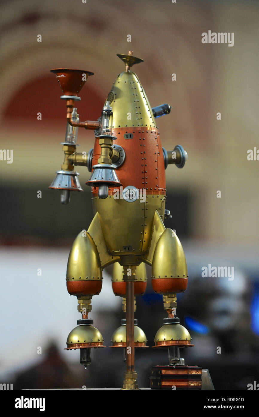 Tintin rocket hi-res stock photography and images - Alamy