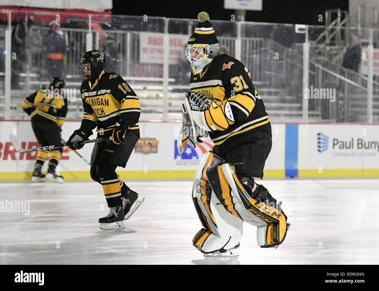 Michigan tech huskies hi-res stock photography and images - Alamy