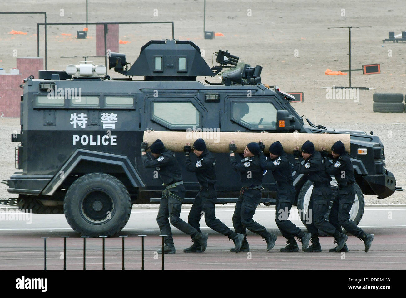 Jinan, China's Shandong Province. 19th Jan, 2019. SWAT team members ...