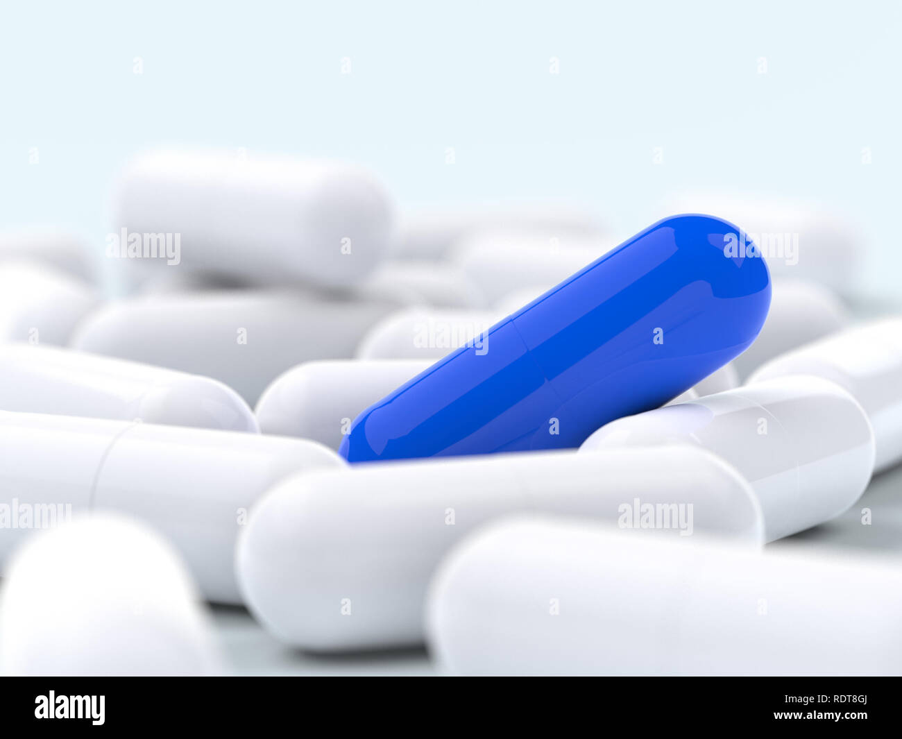 Red pill, blue pill hi-res stock photography and images - Alamy