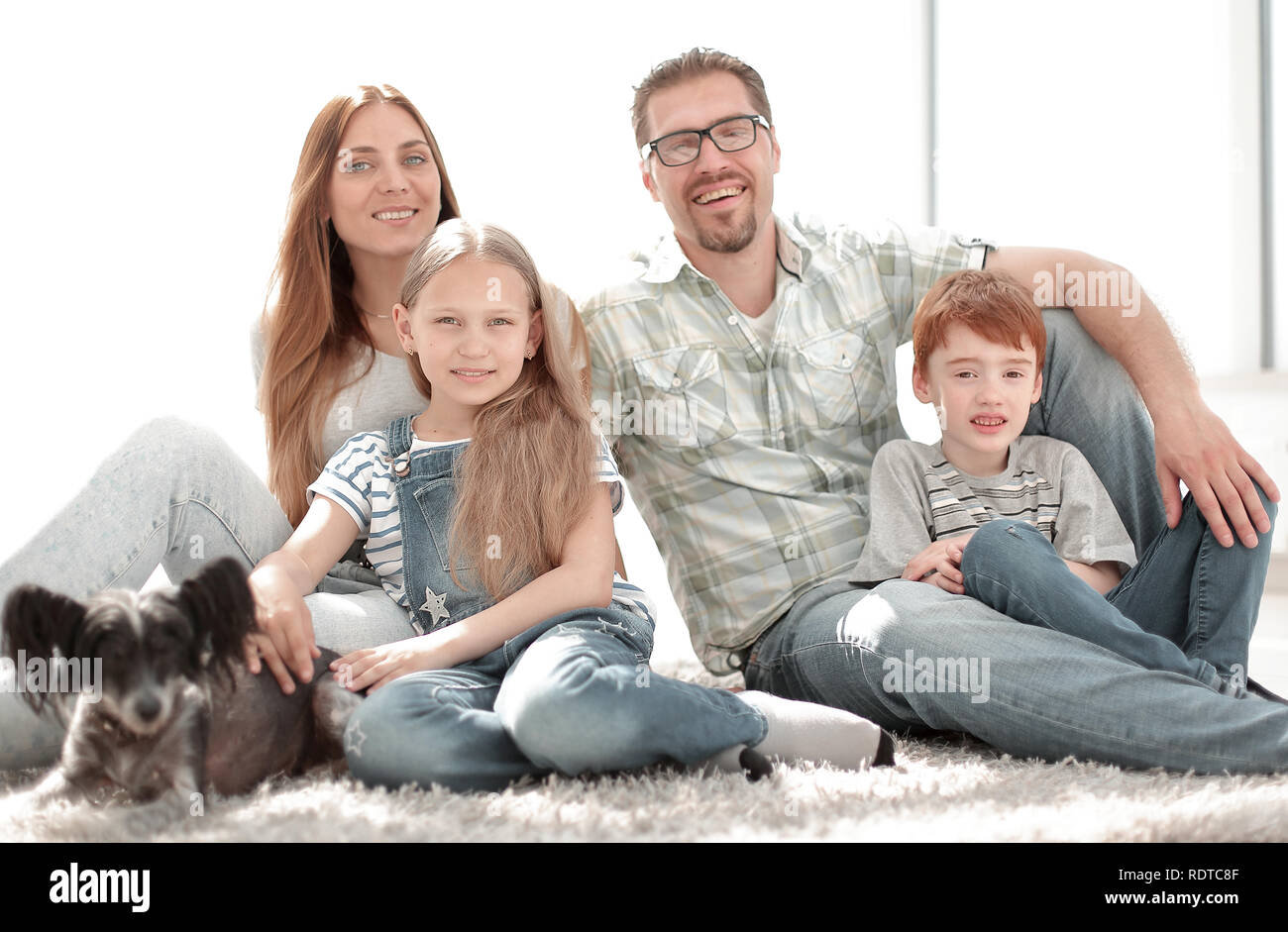 Close photo happy kids hi-res stock photography and images - Alamy