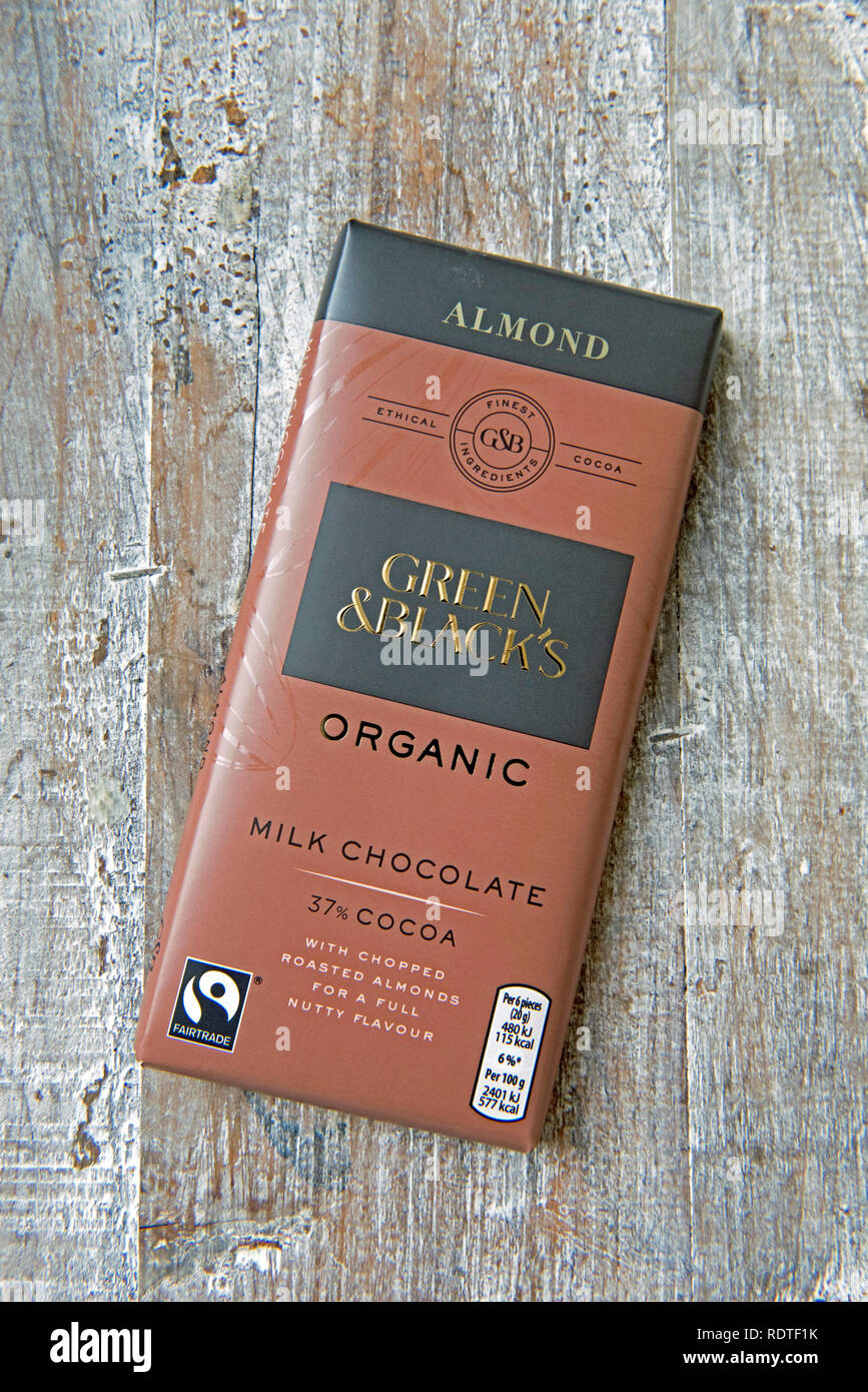 Fairtrade chocolate hi-res stock photography and images - Alamy