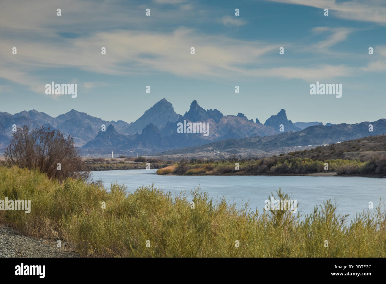 Needles Colorado River High Resolution Stock Photography and Images - Alamy