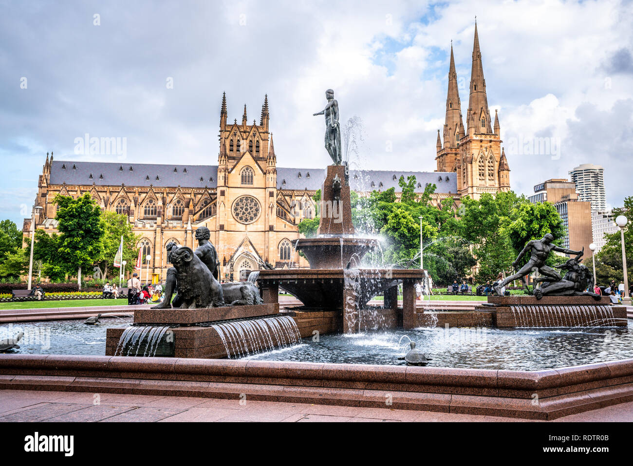Hyde park fountain with St Mary's Cathedral in background in Sydney NSW ...