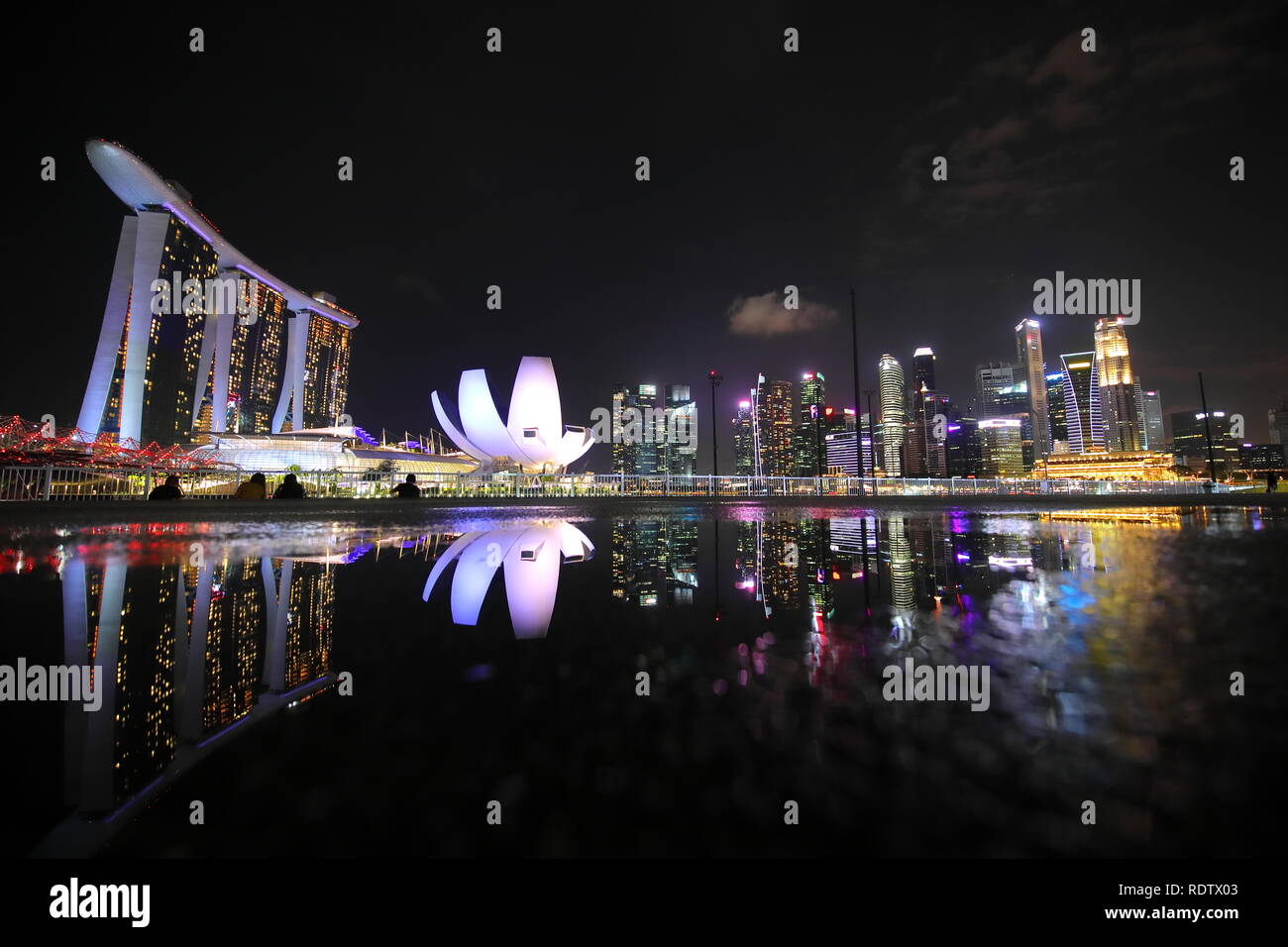 Singapore downtown waterfront cityscape Stock Photo - Alamy