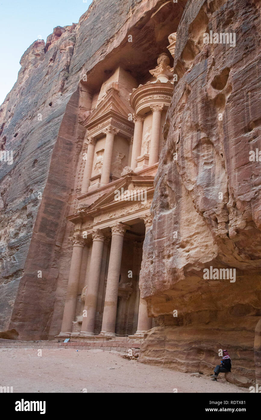 The Treasury, Petra, Jordan Stock Photo - Alamy