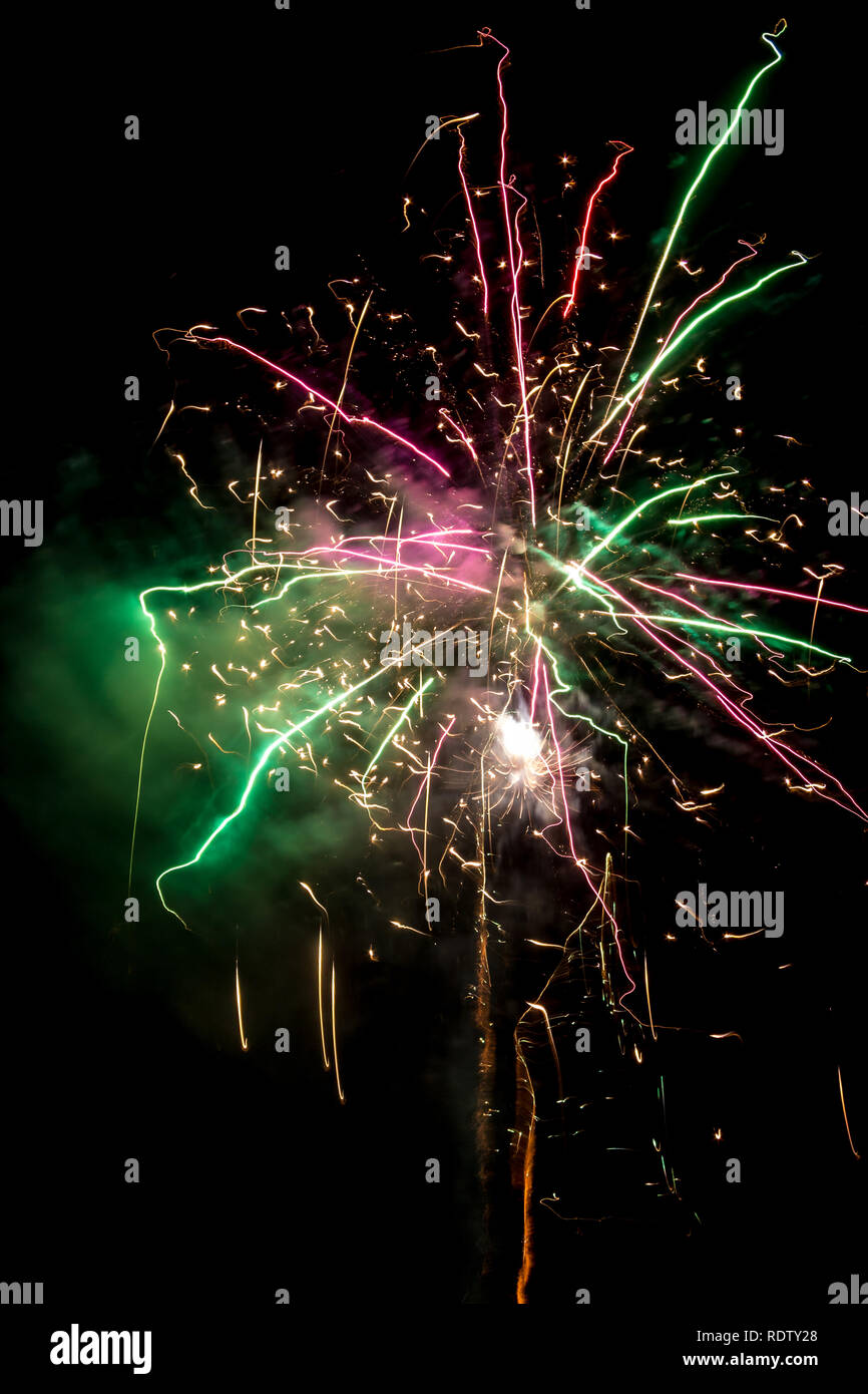 Sky firecrackers celebration sky lighting hi-res stock photography and ...