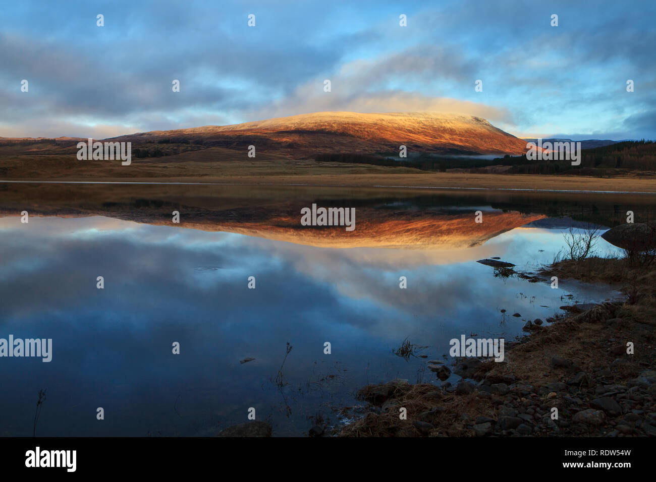 River Spey, landscape in Scotland near Laggan Stock Photo - Alamy