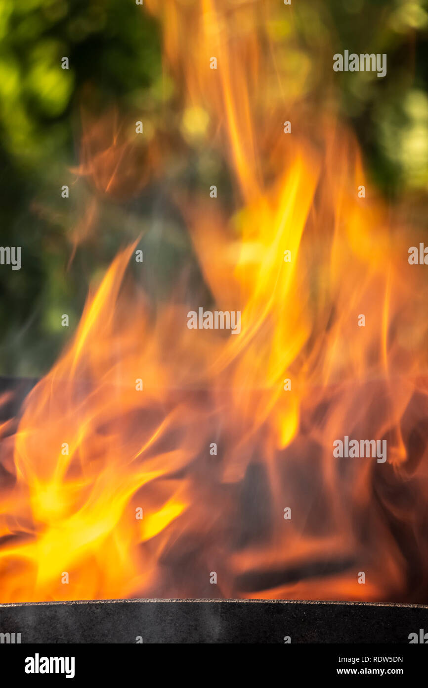 Flame brazier fire flames hi-res stock photography and images - Alamy