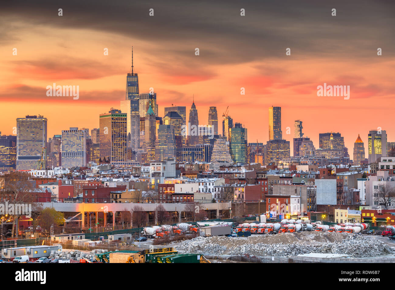 Midtown manhattan skyline hi-res stock photography and images - Alamy