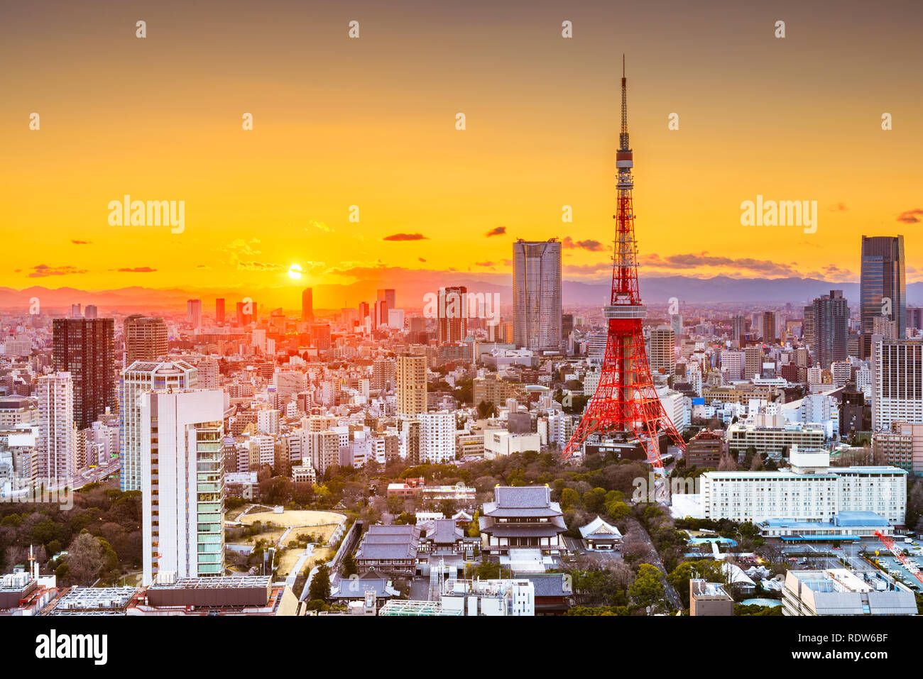 Tokyo tower sunset hi-res stock photography and images - Alamy