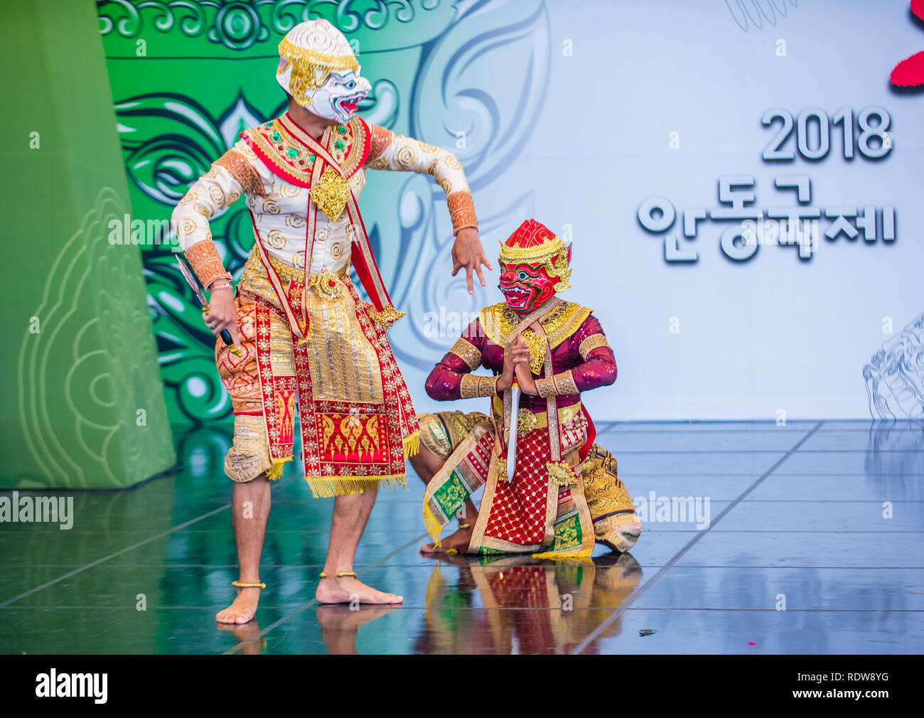 ANDONG , SOUTH KOREA - OCT 01 : Thai dancers performing the traditinal ...