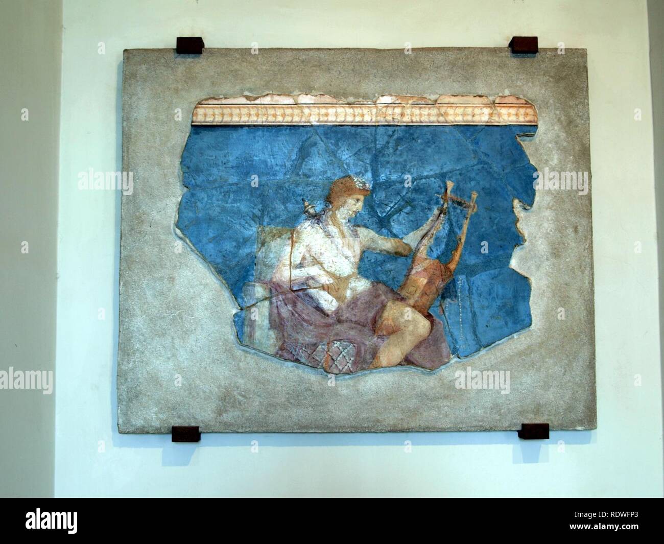 Antiquarium del Palatino, Fresco Apollo kitharoidos Palatino Inv379982 ...