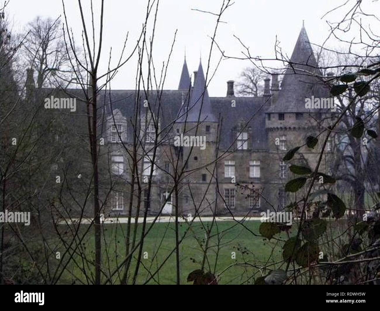 Antrain hi-res stock photography and images - Alamy