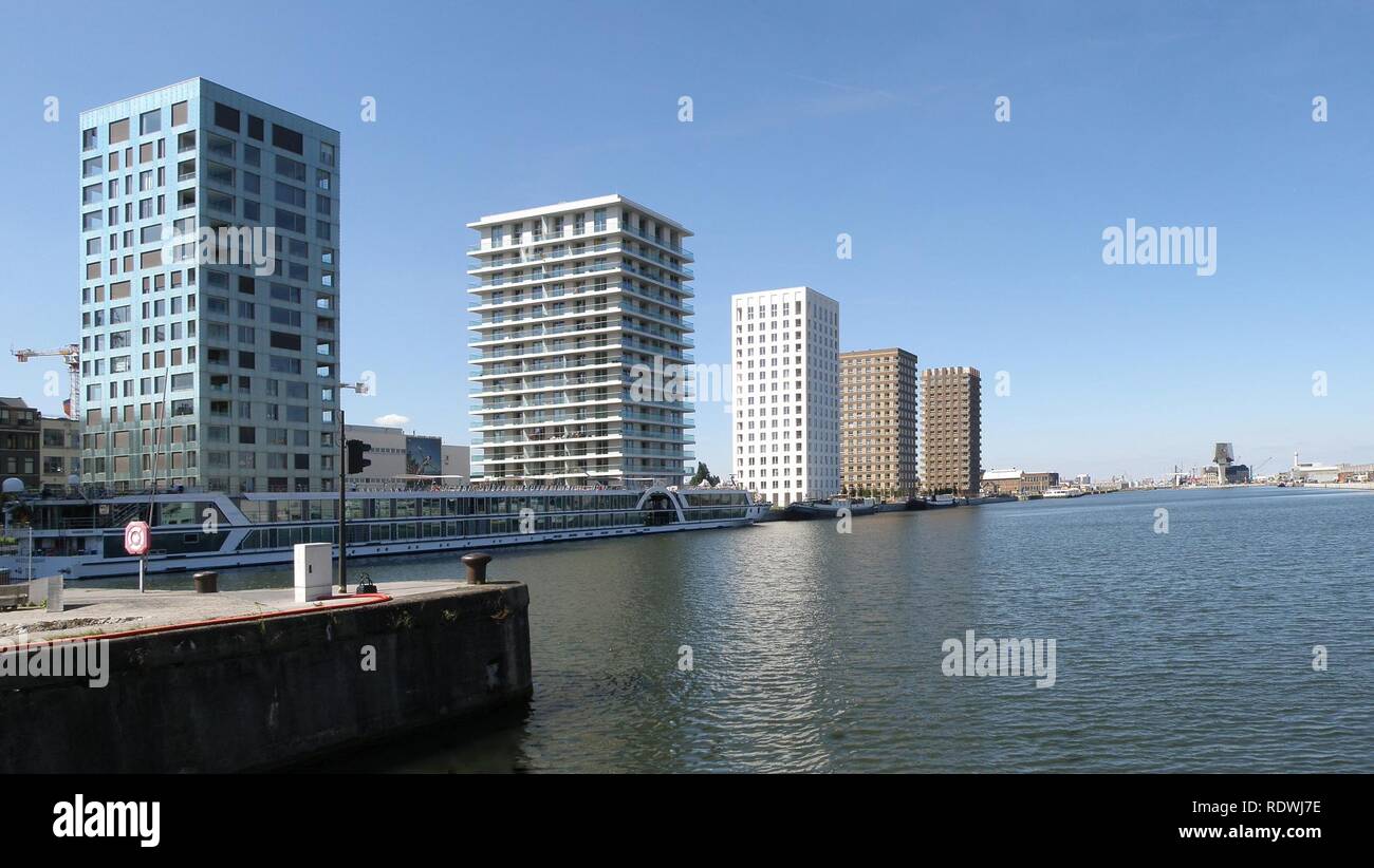 Antwerpen Kattendijkdok 4 Stock Photo - Alamy