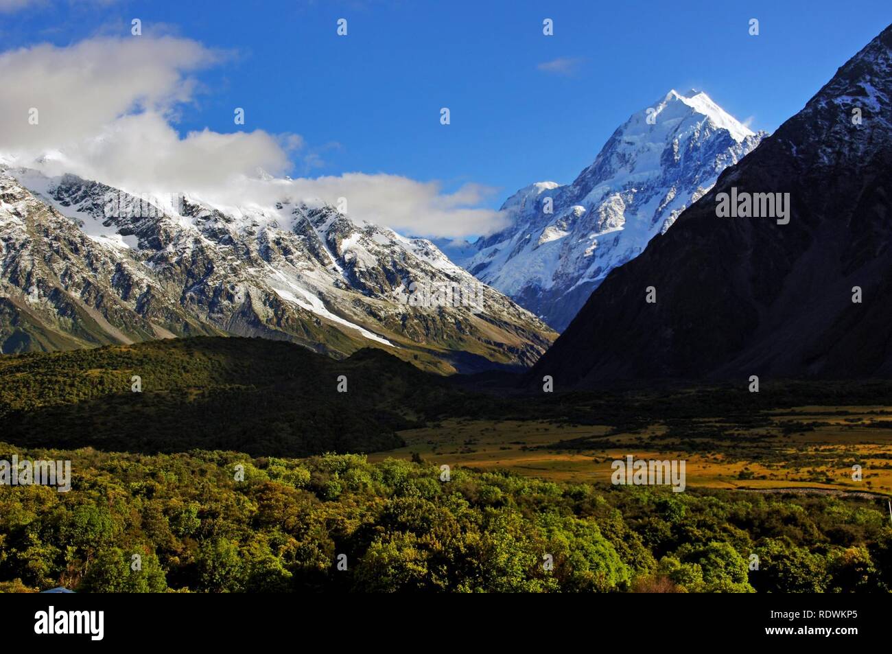 Mount cook history hi-res stock photography and images - Alamy