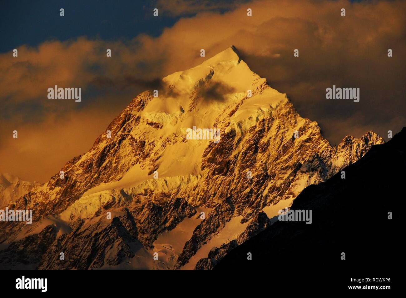 Mount cook history hi-res stock photography and images - Alamy