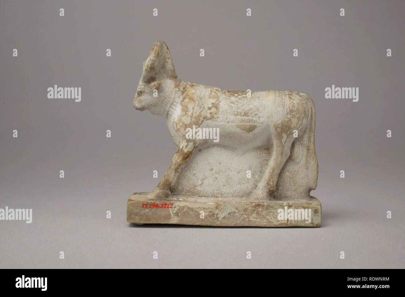Apis bull figure hi-res stock photography and images - Alamy