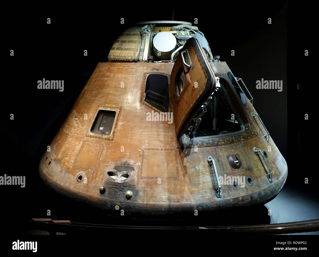 Apollo 14 Command Module - Kennedy Space Center - Cape Canaveral ...