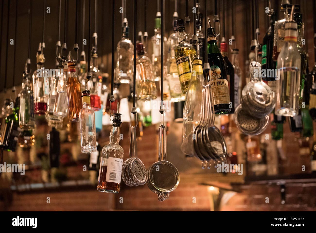 Wellington hannah's laneway hi-res stock photography and images - Alamy