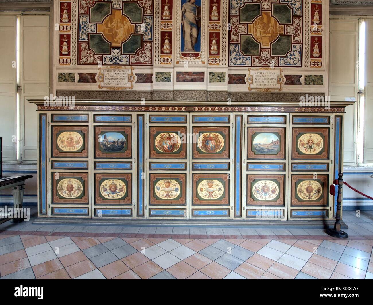 Armarium hi-res stock photography and images - Alamy