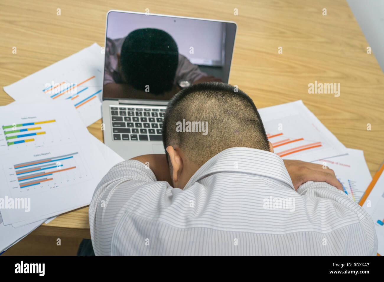 Caucasian stressful young worried man hi-res stock photography and ...