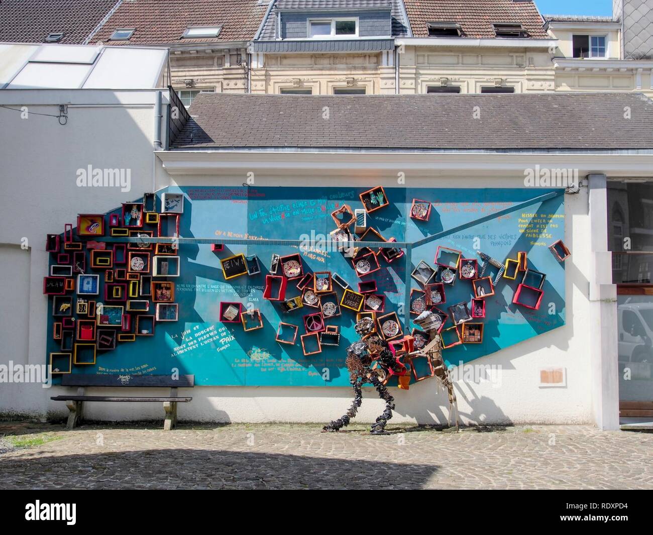 Art, Rue Prom. de Quatre Heures, pic2 Stock Photo - Alamy