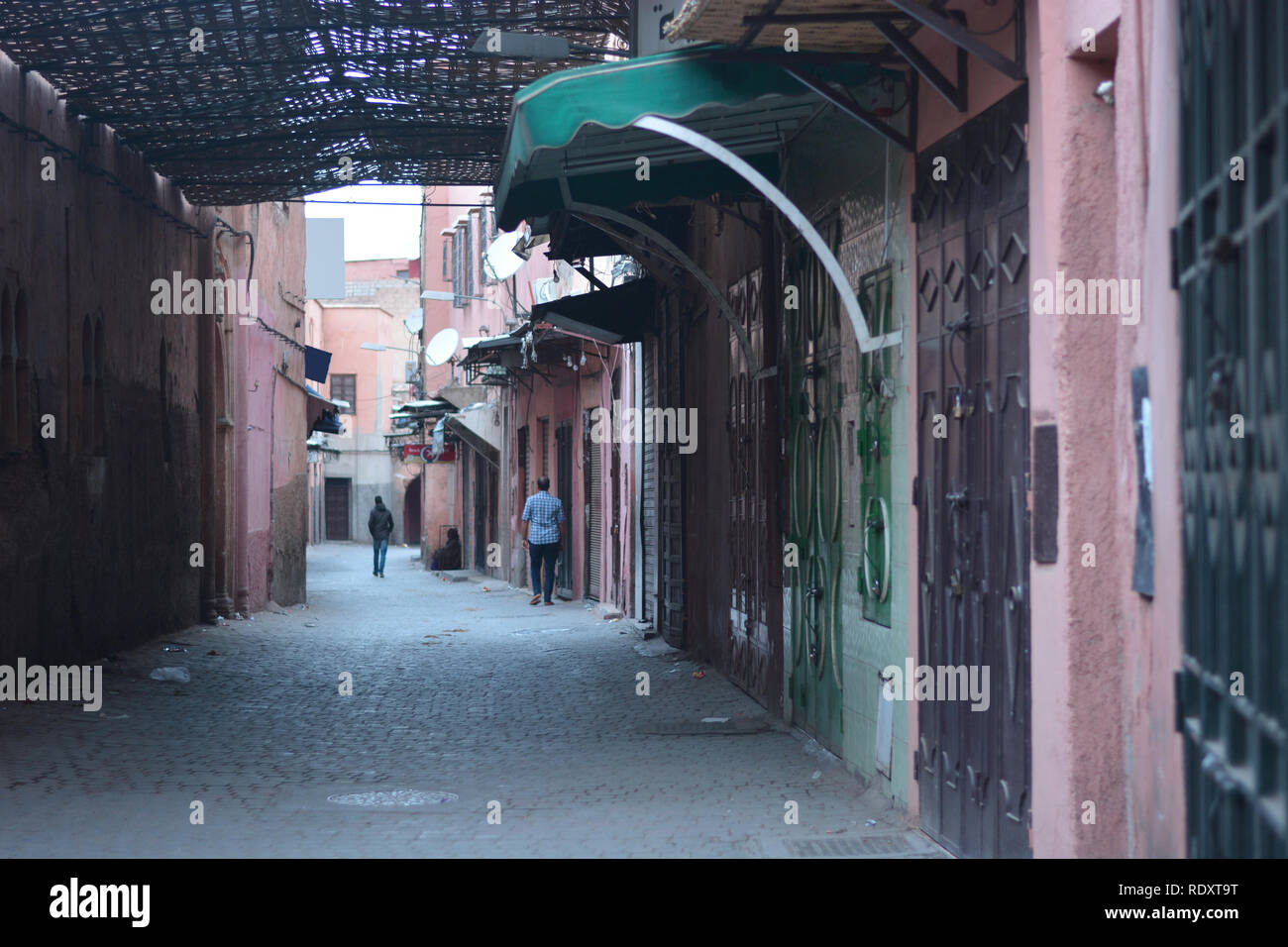 Meknes narrow streets hi-res stock photography and images - Alamy