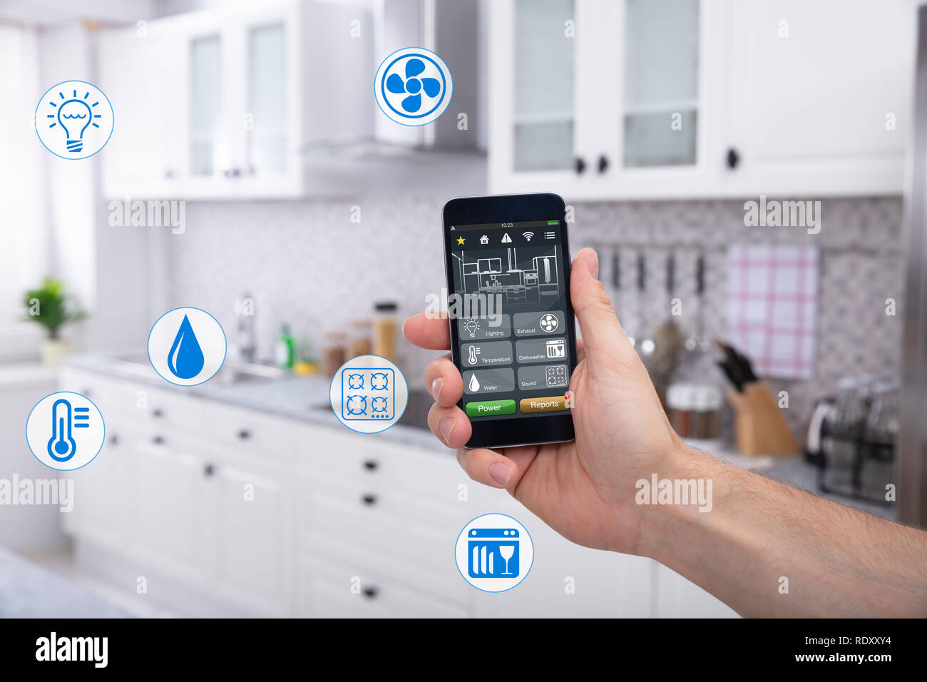 Kitchen system hi-res stock photography and images - Alamy