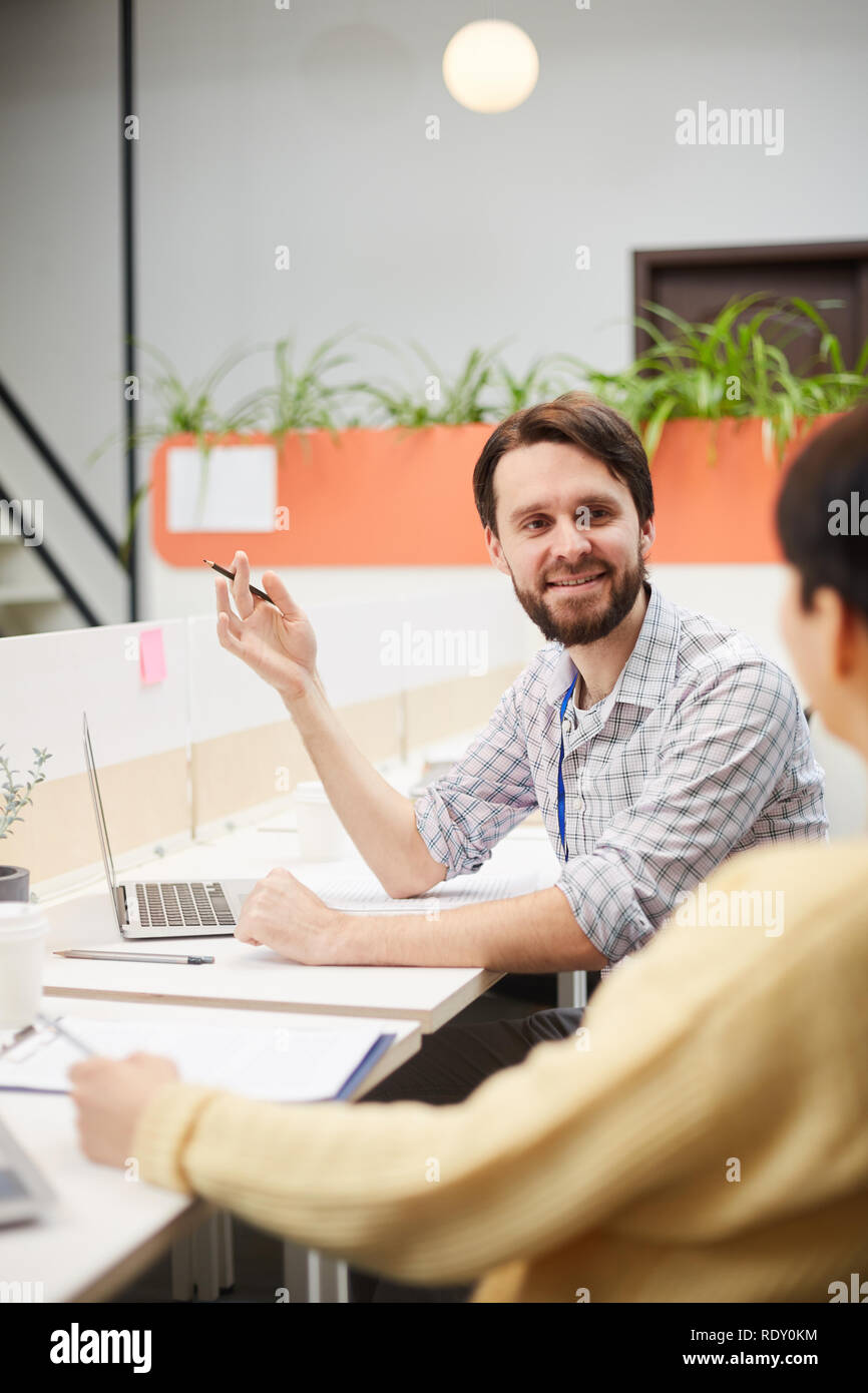 Analyst by workplace Stock Photo - Alamy