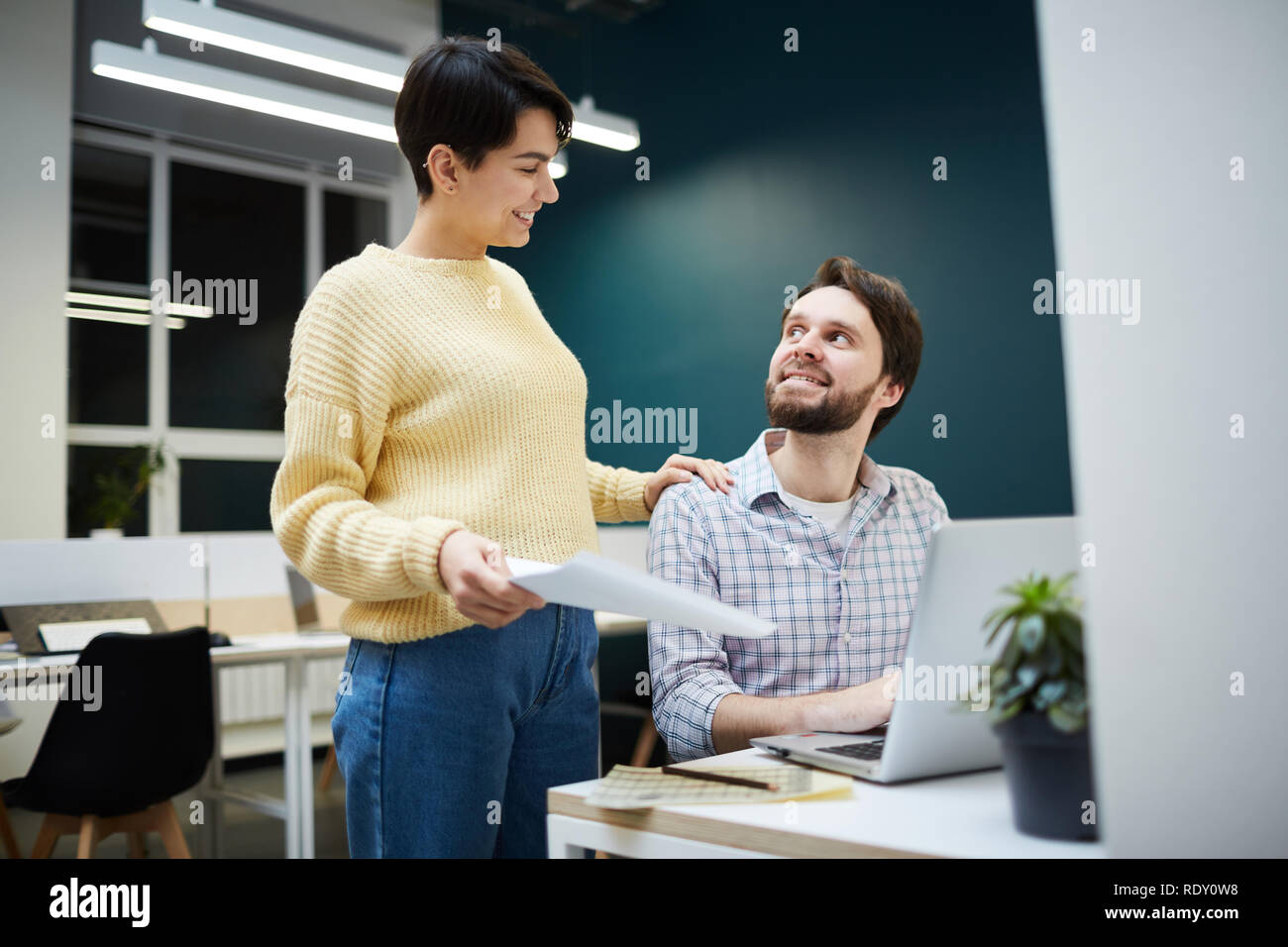 Man woman managers in hi-res stock photography and images - Alamy