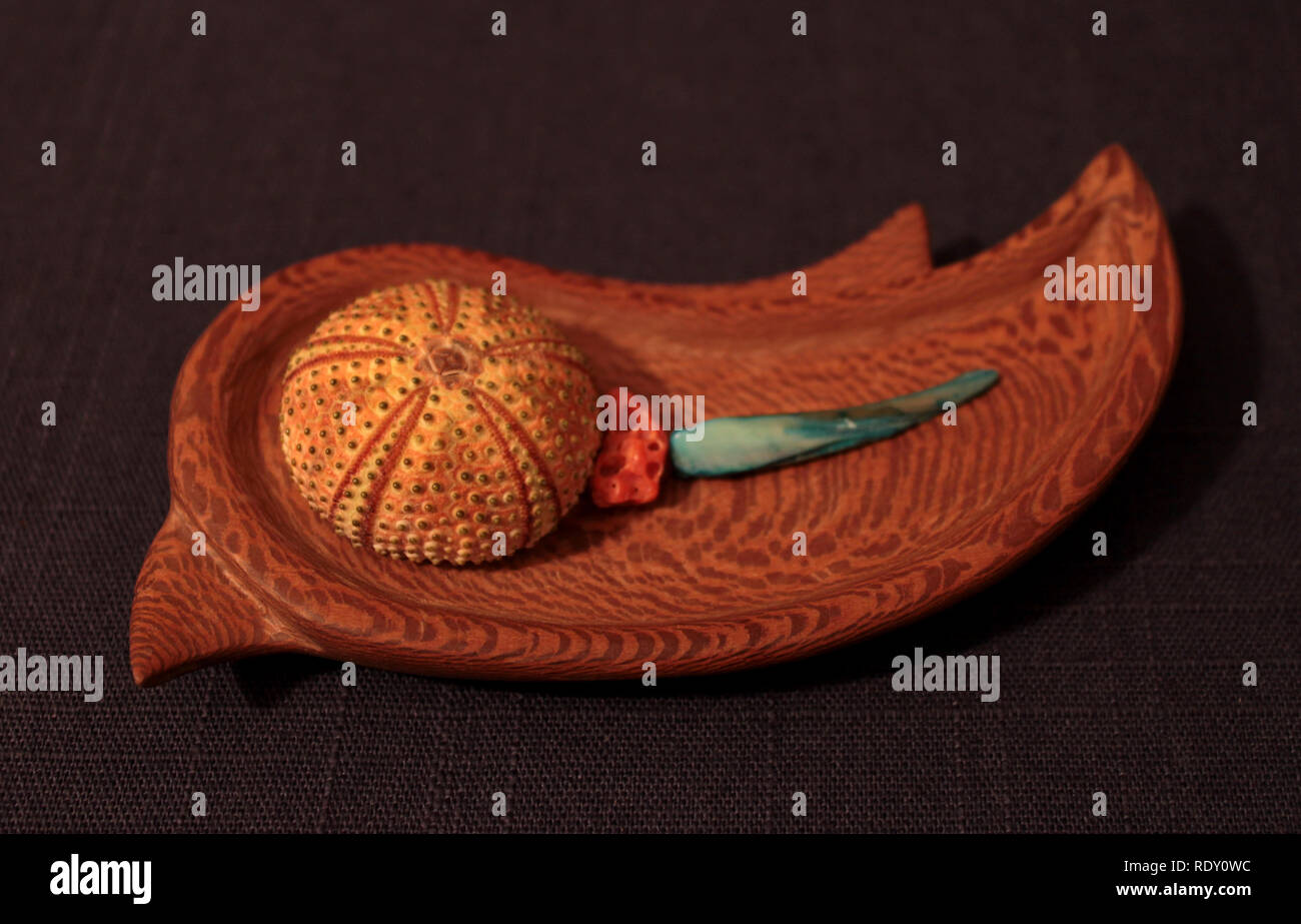 Recycled local materials hi-res stock photography and images - Alamy