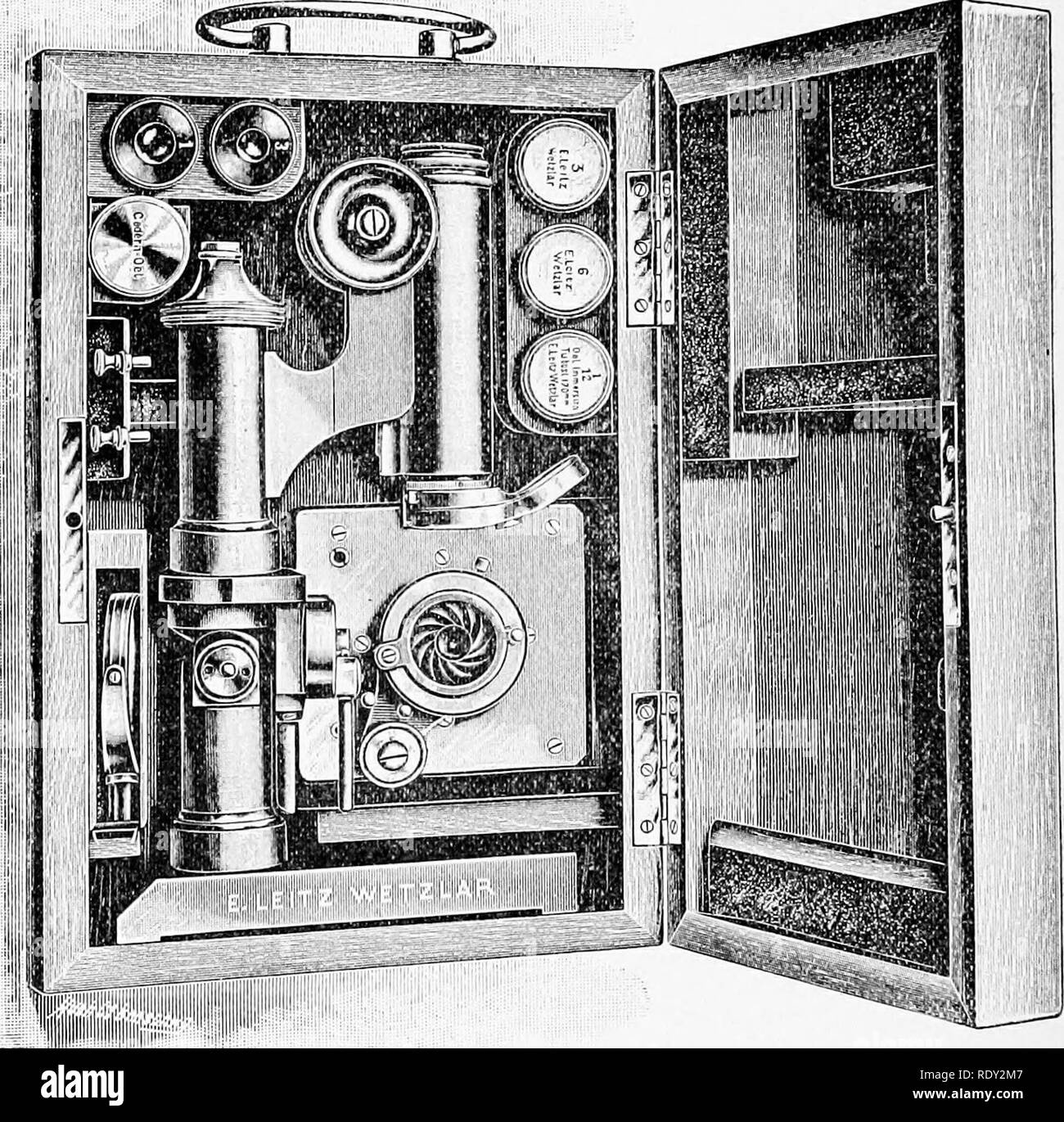 Leitz microscope lamp hi-res stock photography and images - Alamy
