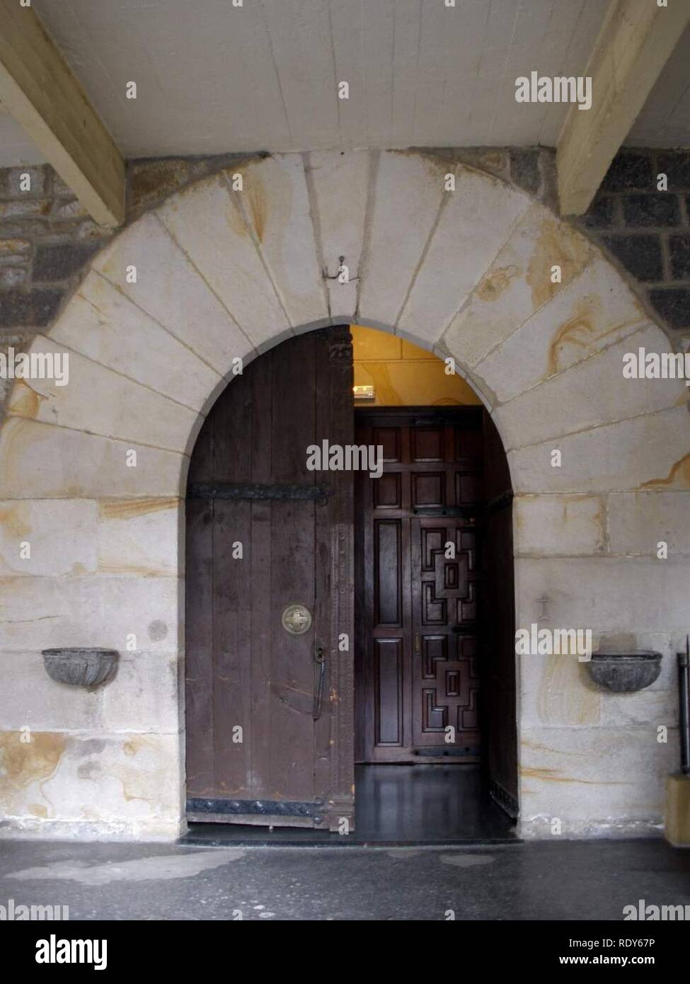 Arrigorriaga - Iglesia de Santa Maria Magdalena 10 Stock Photo - Alamy