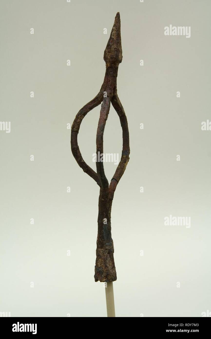 Arrowhead for an Incendiary Arrow Stock Photo - Alamy
