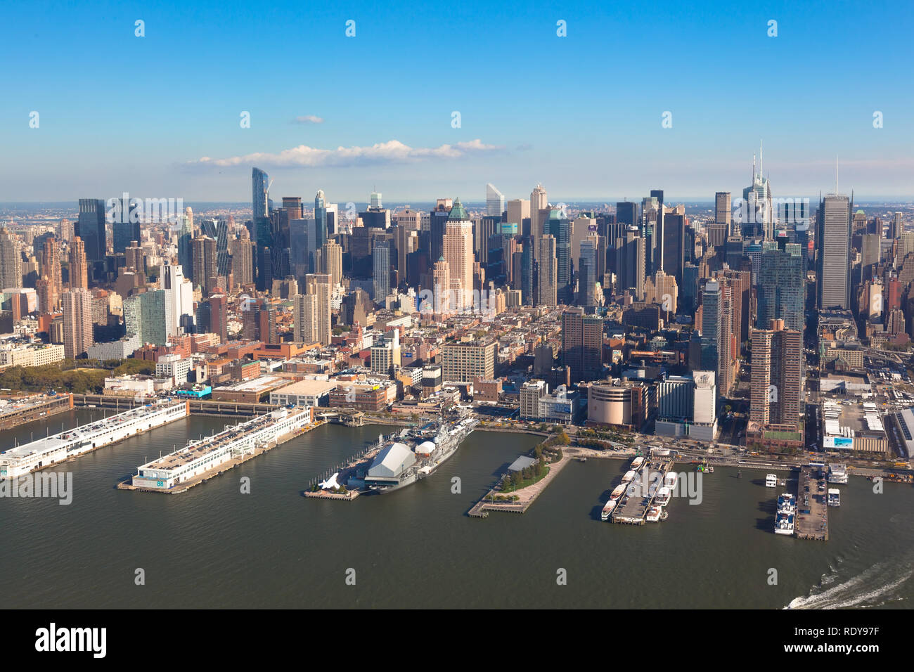 Lower manhattan aerial hi-res stock photography and images - Alamy