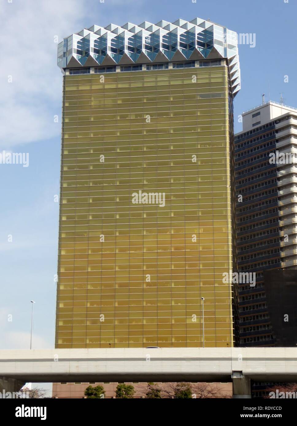 Asahi Group Holdings,Ltd. headquarters Stock Photo - Alamy