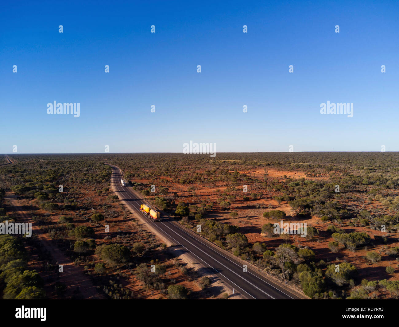 Stuart highway australia hi-res stock photography and images - Alamy
