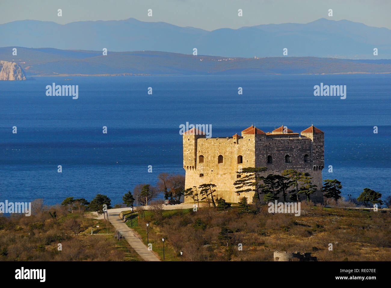 Croatia, Dalmatian coast, Senj village : the Nehaj castle. Dalmatian ...