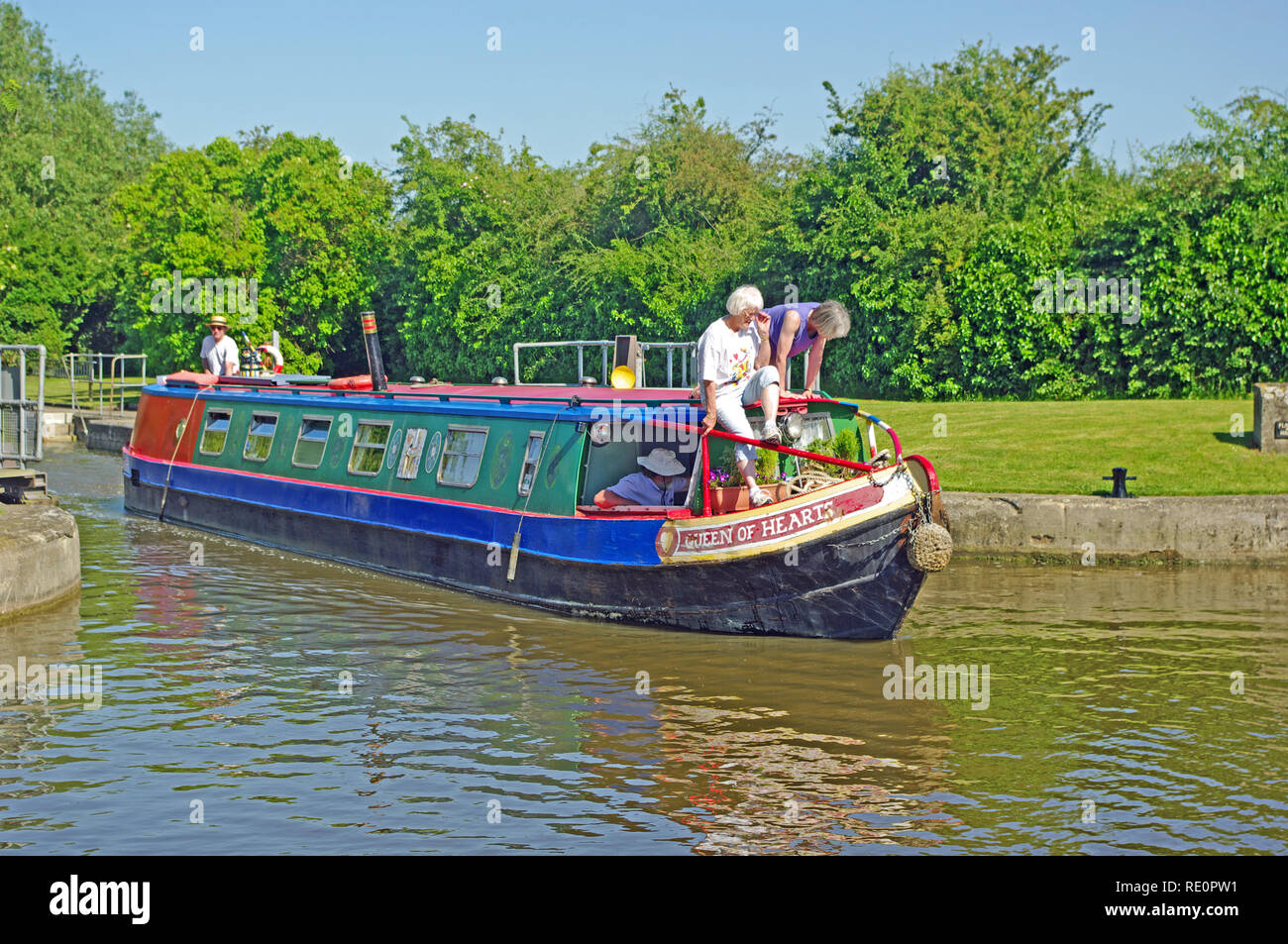 Narrow Boat, Culham Lock, River Thames, Oxfordshire Stock Photo - Alamy
