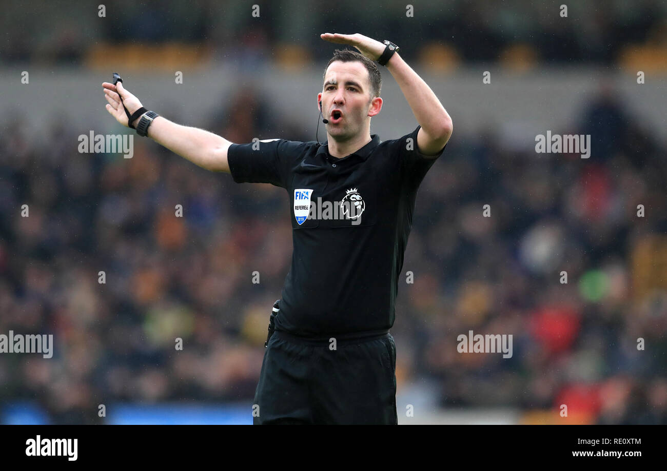 Match referee Chris Kavanagh during the Premier League match at ...