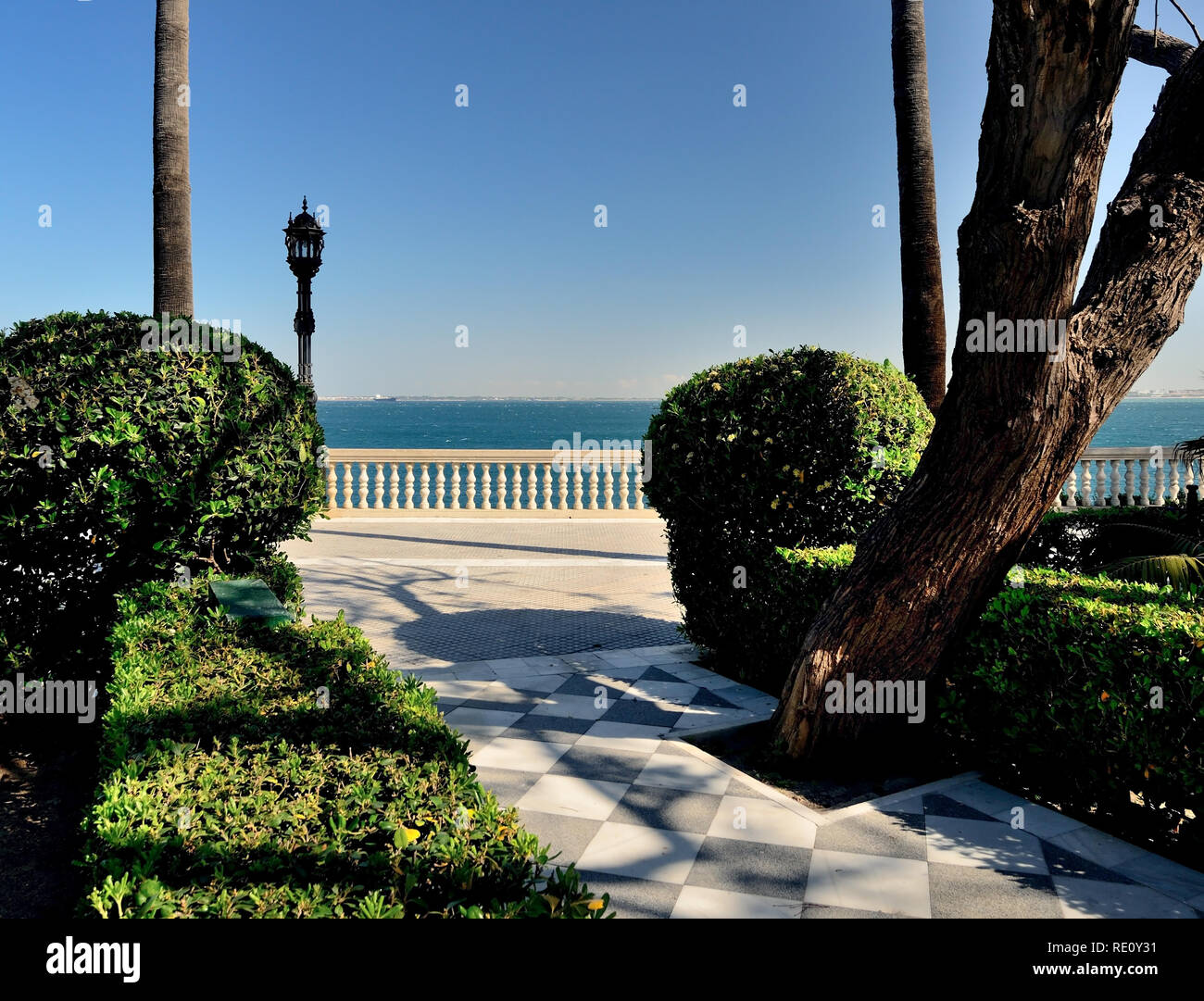The Bay of Cadiz, seen from the San Carlos walls at Alameda Apodaca ...