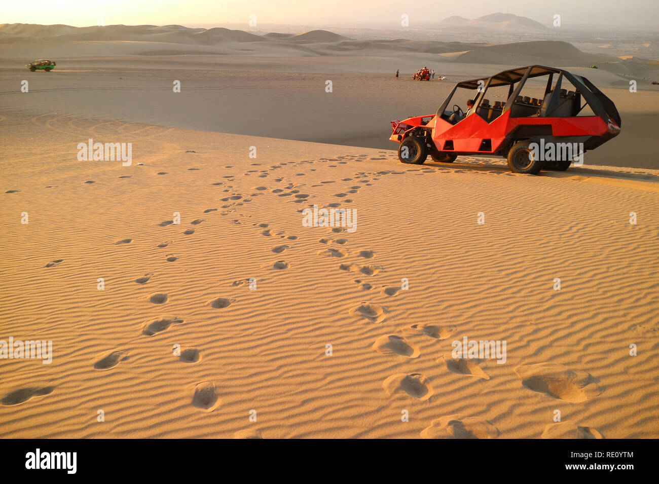 Dune Buggy Waiting for Tourist on Huacachina Desert in Ica Region of ...