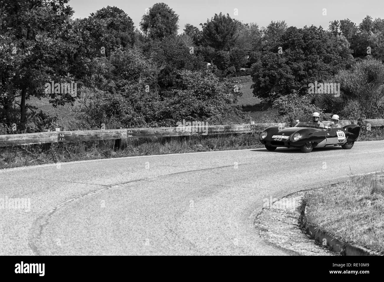 Lotus 11 classic racing car hi-res stock photography and images - Alamy