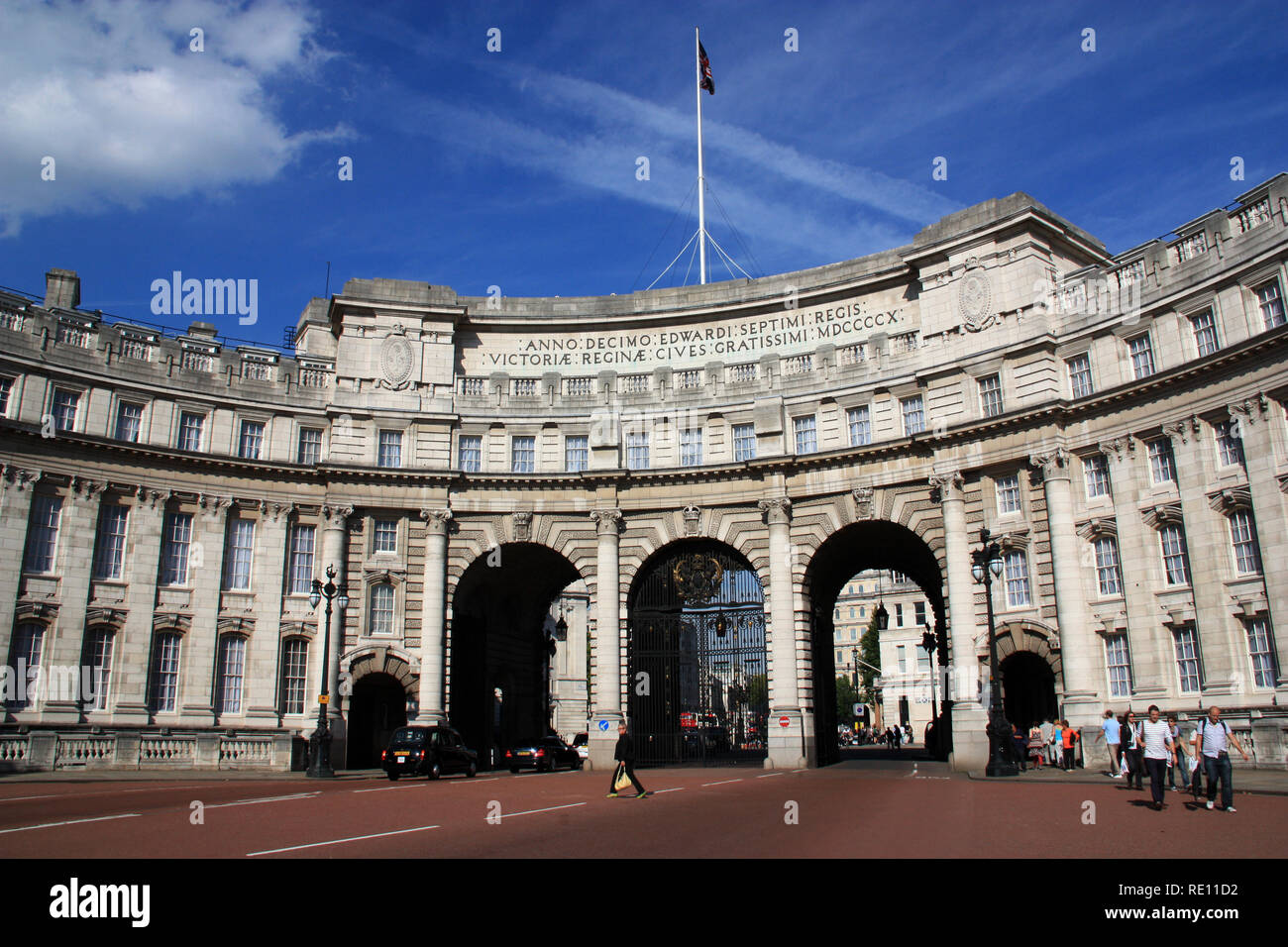 Admiralty Arch, which adjoins the Old Admiralty Building, seen from The ...